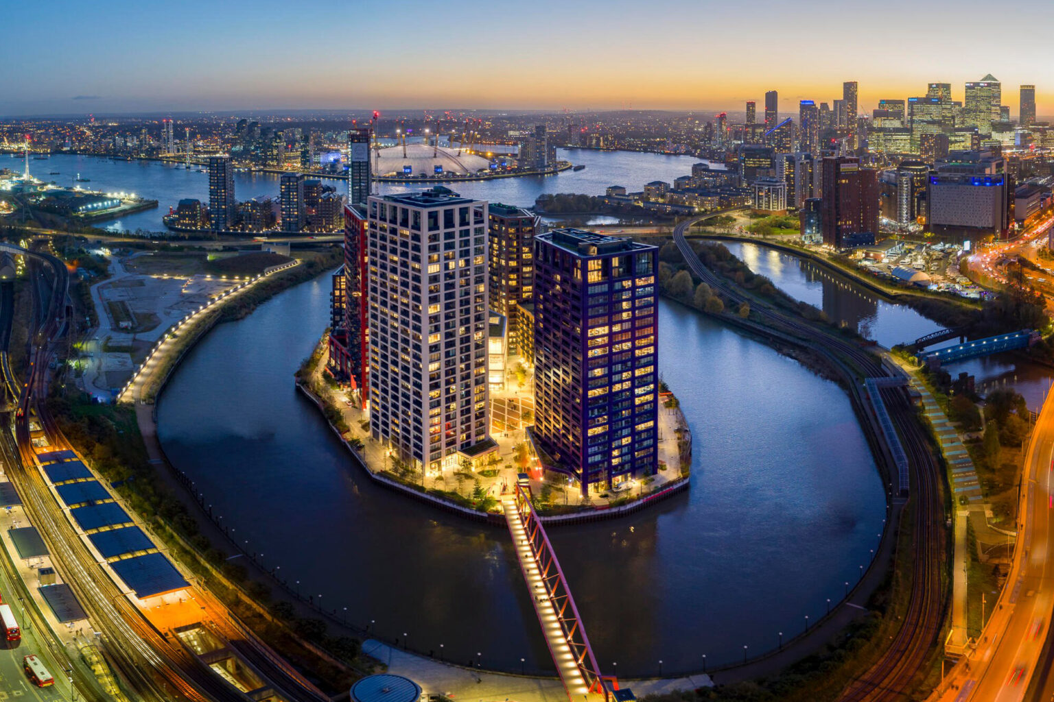 Evinox - provides seamless heat network hardware, technology & services