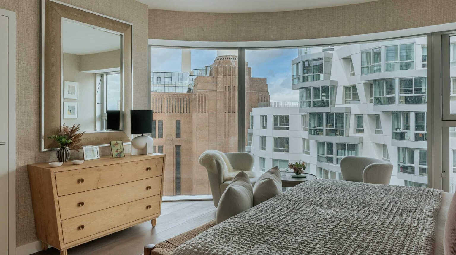 Battersea Power Station, Phases 1 & 3b, London - Evinox