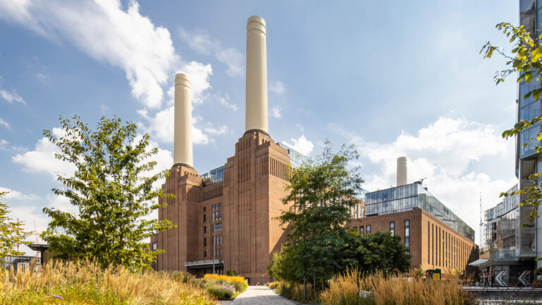 Battersea Power Station, Phases 1 & 3b, London - Evinox