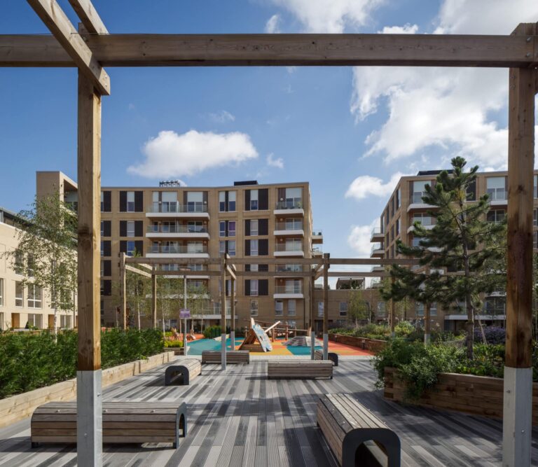 Hallsville Quarter, Phase 3, Canning Town, London - Evinox