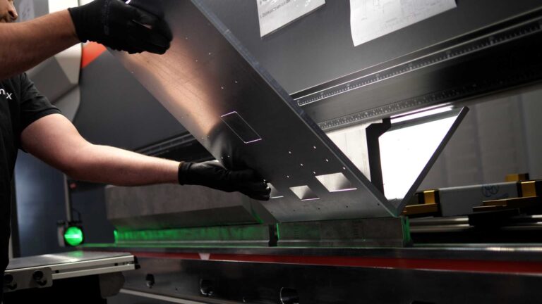 About Evinox - Evinox